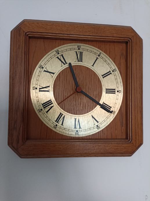 Stare Retro lesene delujoče stenske ure