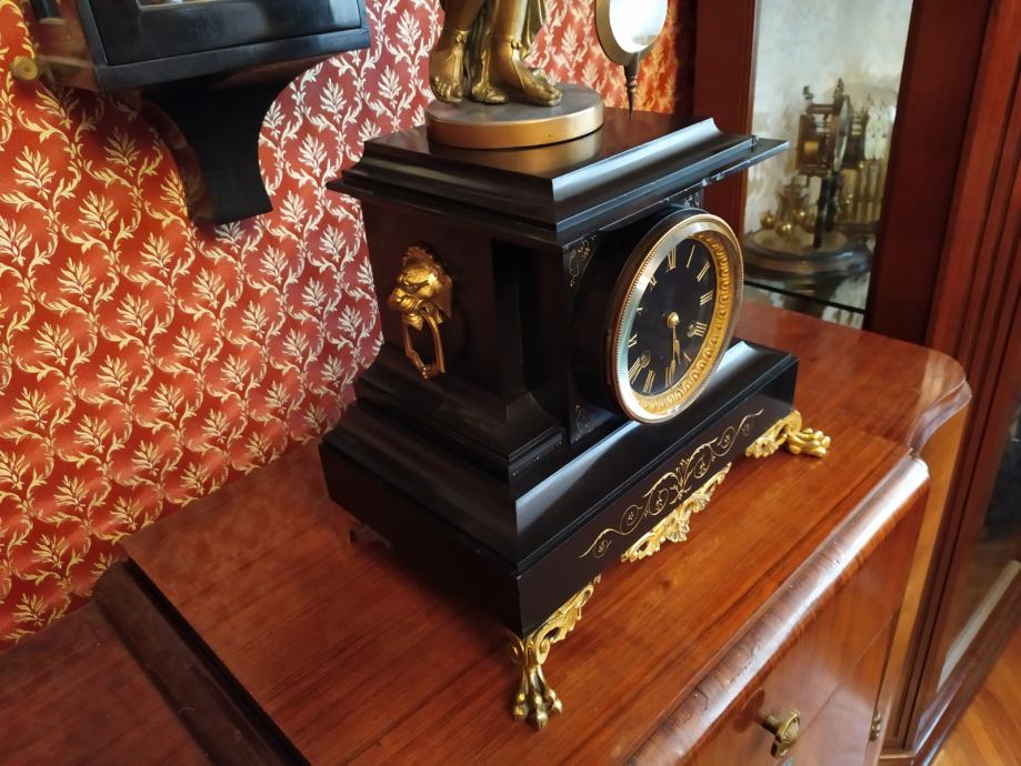 Ura MYSTERY CLOCK by A.R.GUILMET