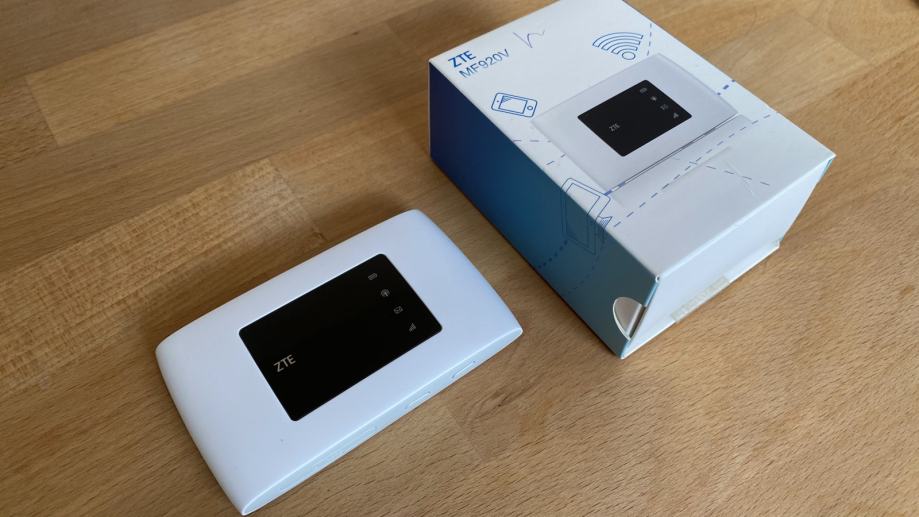 4G/LTE mobilni router ZTE MF920V s polnilno baterijo