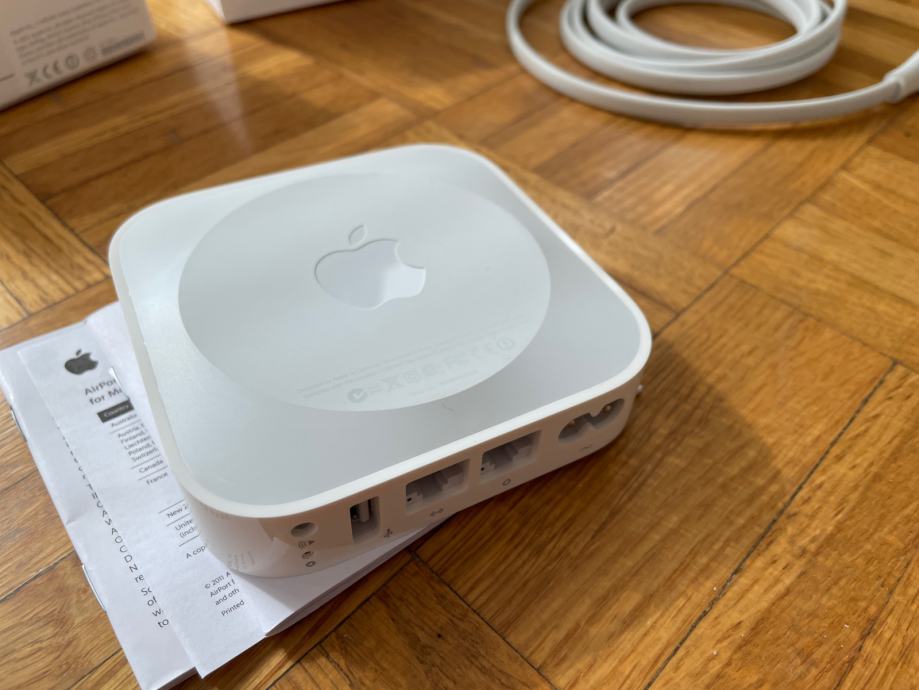 Apple AirPort Express 802.11n (2nd Generation)