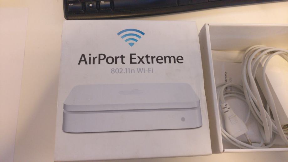 Apple AirPort Extreme 802.11n WiFi Base Station