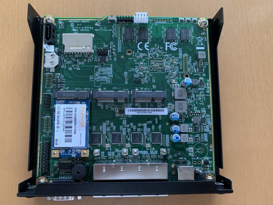 APU2, usmerjevalnik, router