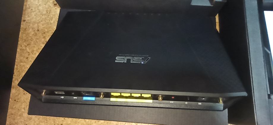 Router, usmerjevalnik, AP, ASUS AC2400 RT-AC87U 4X4, Ruter