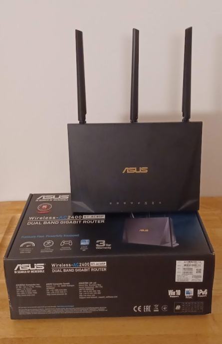 Brezžični gigabitni usmerjevalnik/ router ASUS AC2400 RT-AC85P