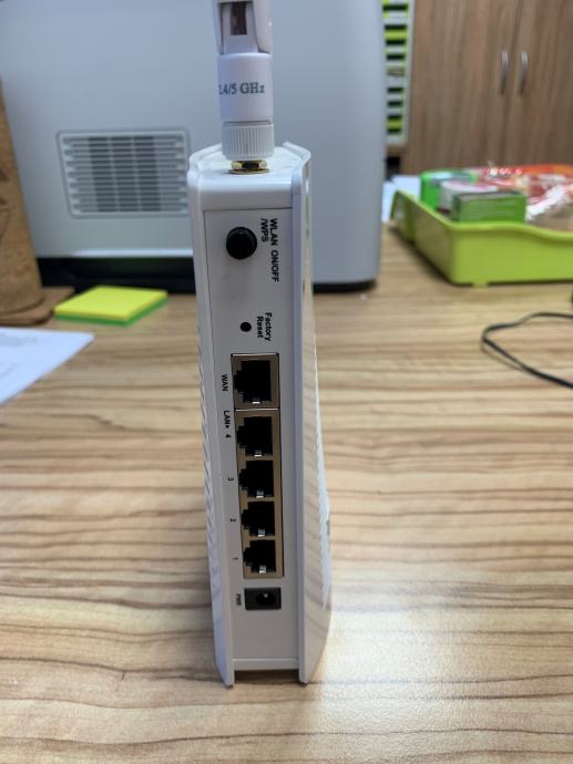 DrayTek Vigor2120n-plus