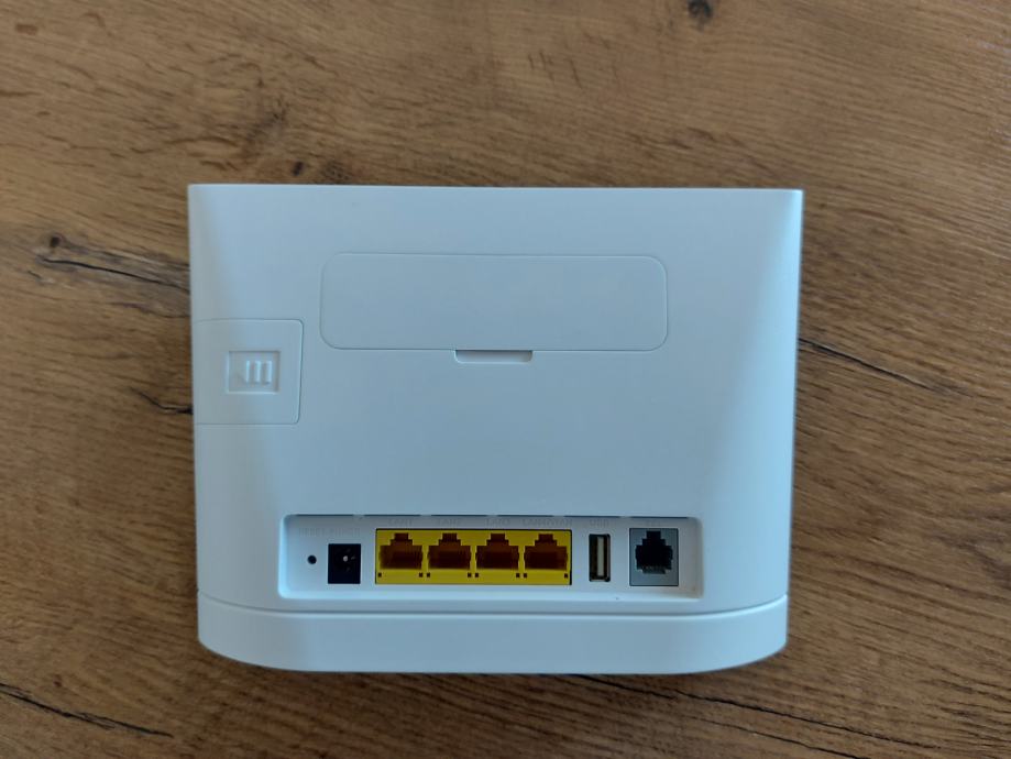 Huawei 4G LTE modem in router CPE B315 - kot nov