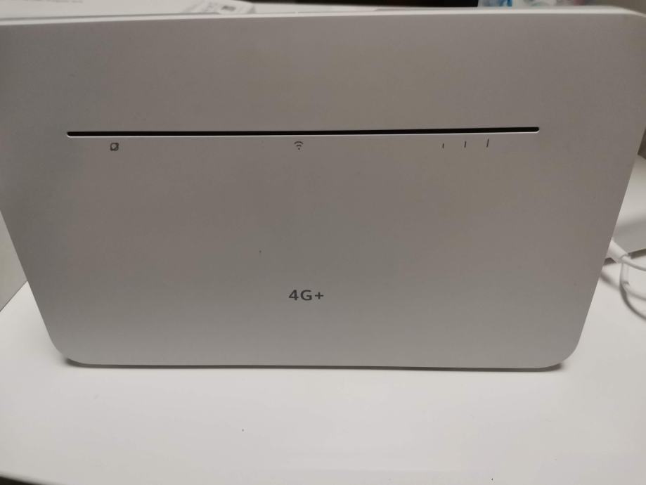 Huawei B535-333 mobilni router s SIM kartico HOT HOFER TELEKOM