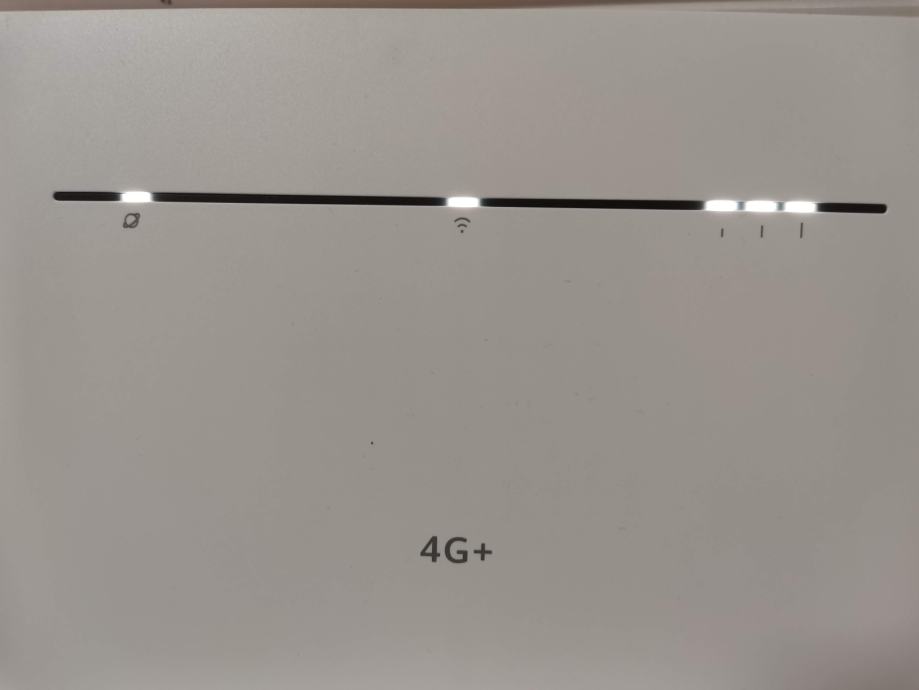 Huawei B535-333 mobilni router s SIM kartico HOT HOFER TELEKOM