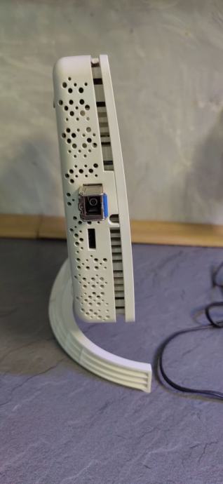 INNBOX V60-U Telekom Slovenije