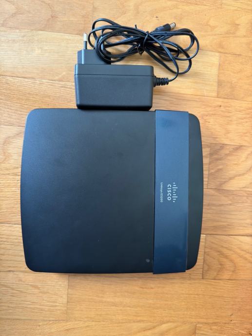 Linksys router E3200
