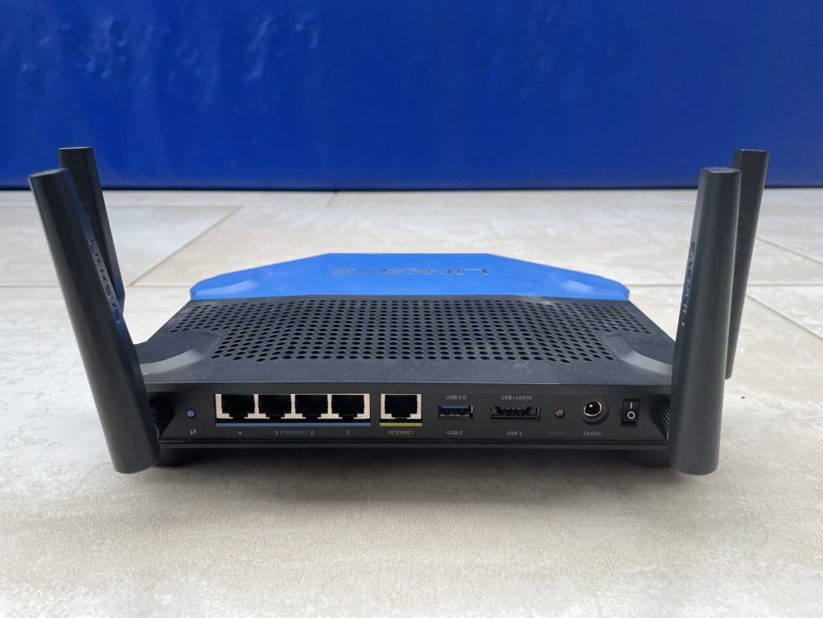 Usmerjevalnik (router) Linksys WRT1900AC