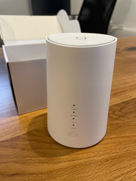Mobilni router Alcatel HH71VM