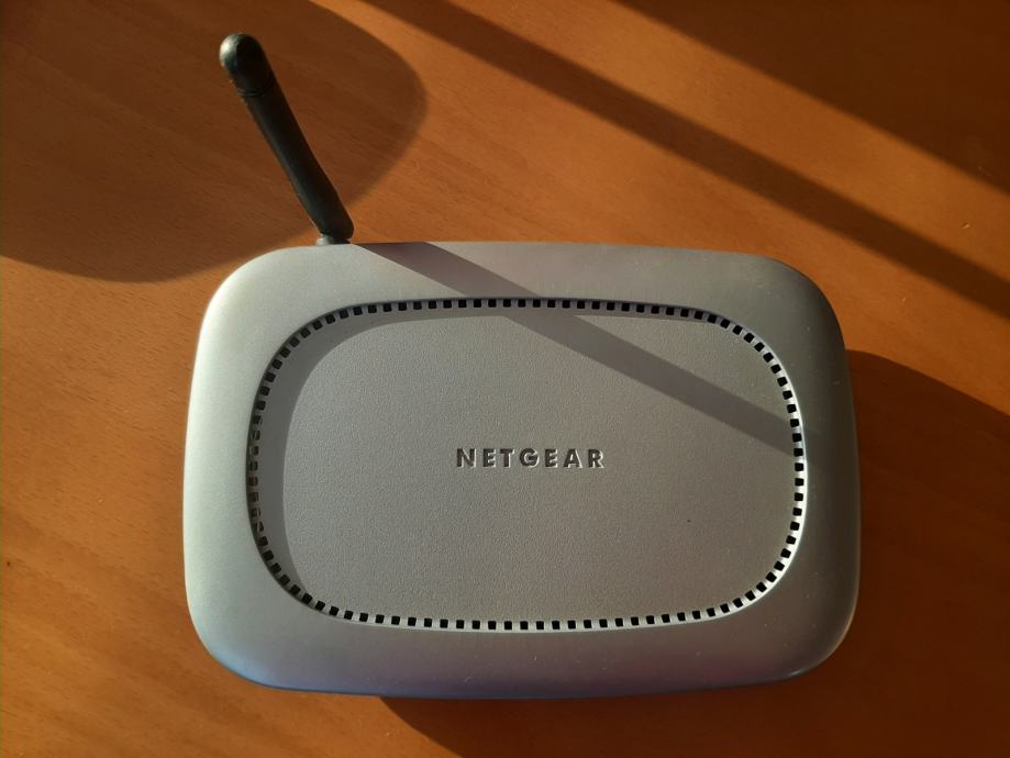 Netgear wireless router MR814