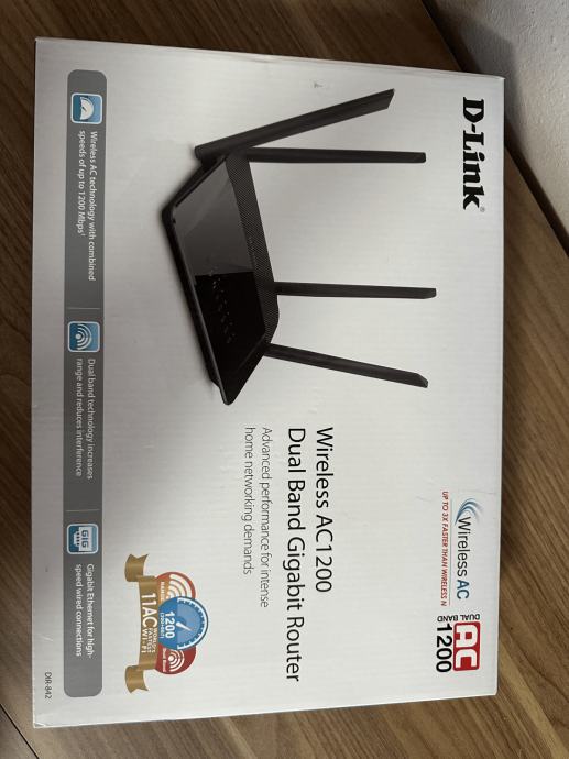 Router D-Link DIR-842