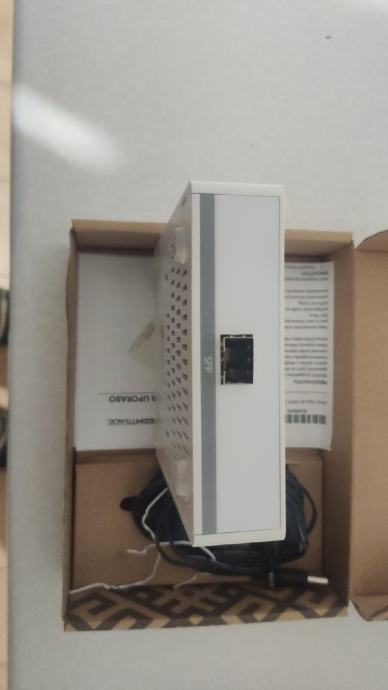 router MikroTik RB260GS