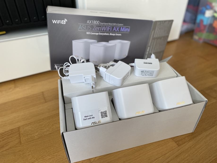 Usmerjevalnik (router) ASUS ZenWiFi XD4 AX1800 Mesh 3x WiFi6 - komplet
