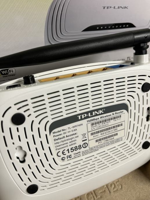 Usmerjevalnik TP-LINK 150 Mbps Wireless N Router TL-WR740N