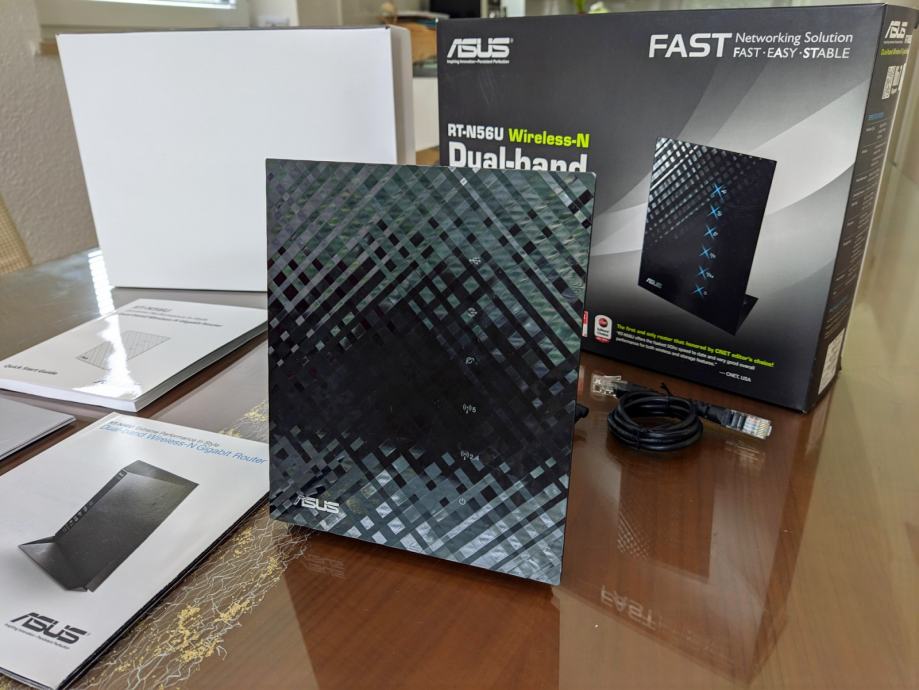 WiFi usmerjevalnik / router ASUS RT-N56U Gigabit 2.4GHz + 5GHz