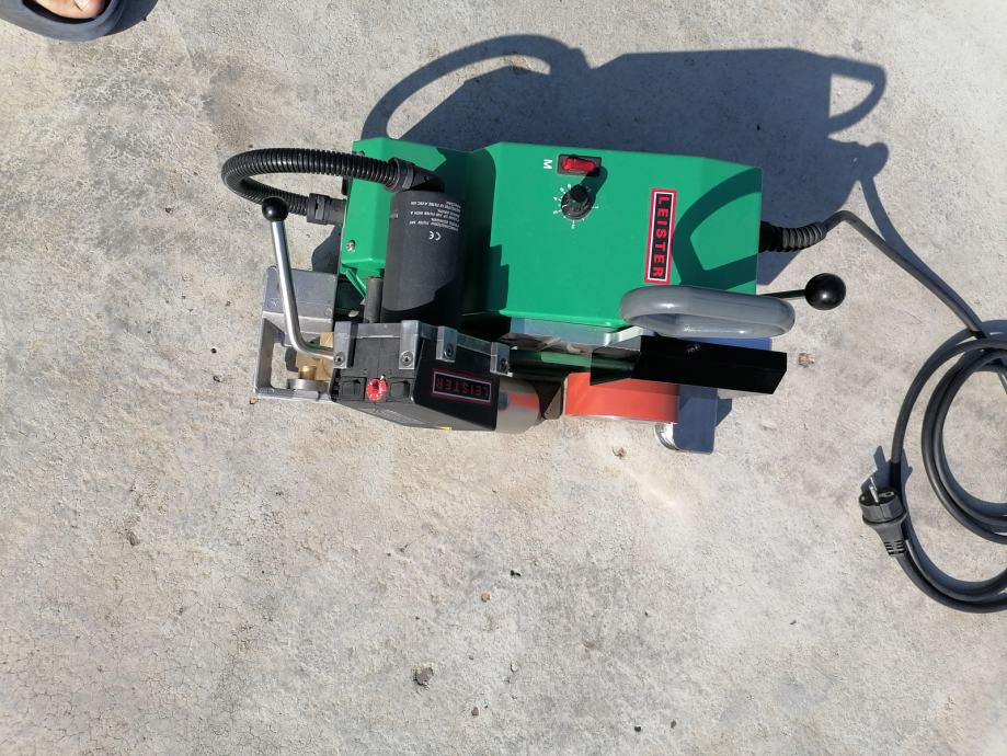 Leister uniplan S robot varenje pvc textil