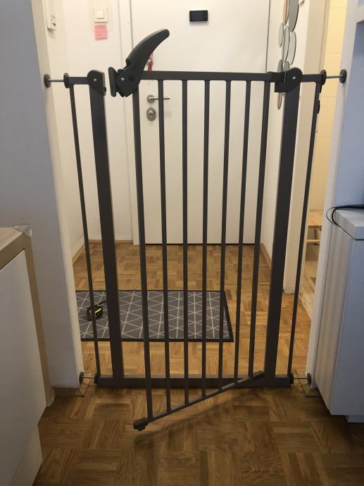 Varnostna ograja (višina 107 cm, širina 75-85 cm)