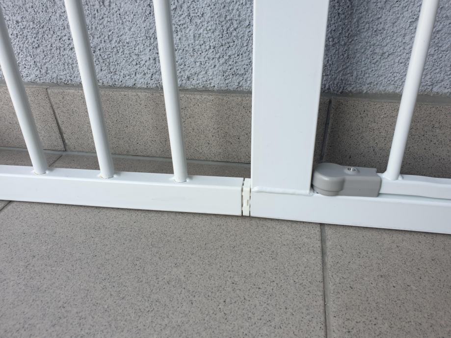 Zaščitna ograja za stopnice Lindam s podaljskom do 115 cm