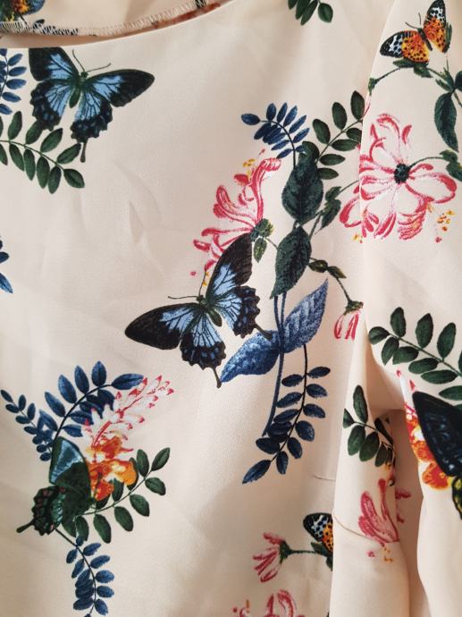 H&M NOVA BEŽ OBLEKA Z METULJI 36/38