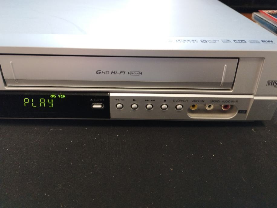GPX VCD 9040, VHS video/dvd predvajalnik