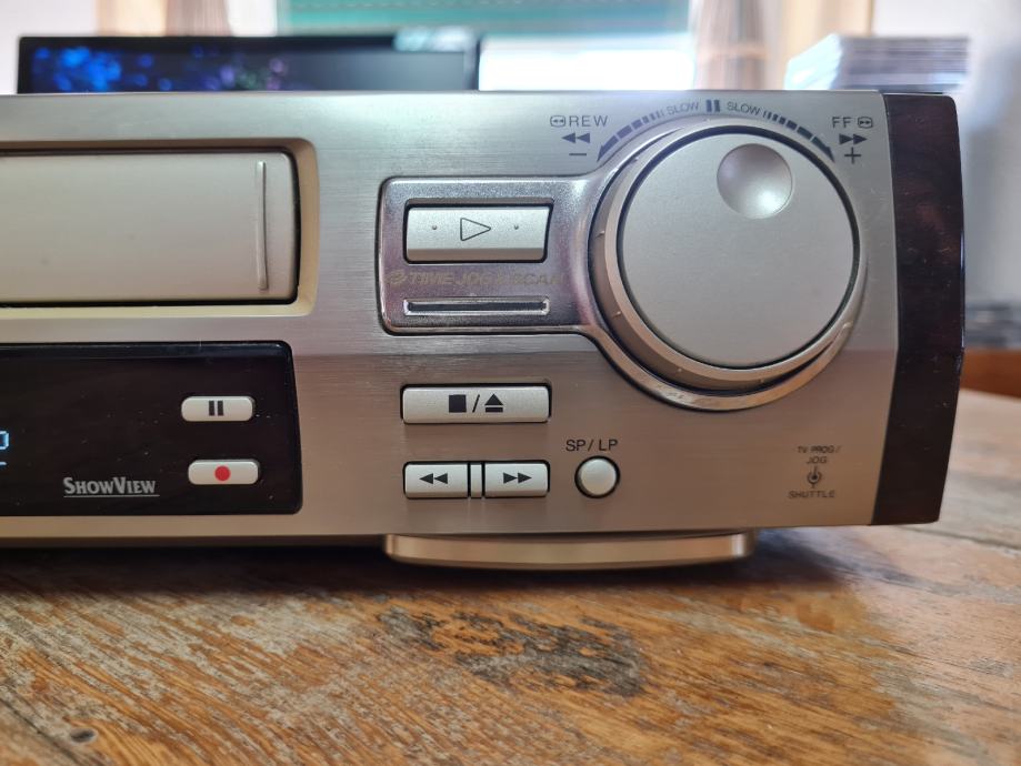 JVC HR-S8500, Super VHS videorekorder, top