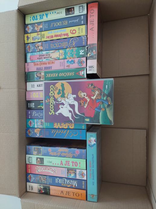 VHS Kasete - Slovenske Risanke in Sinhronizirani Filmi
