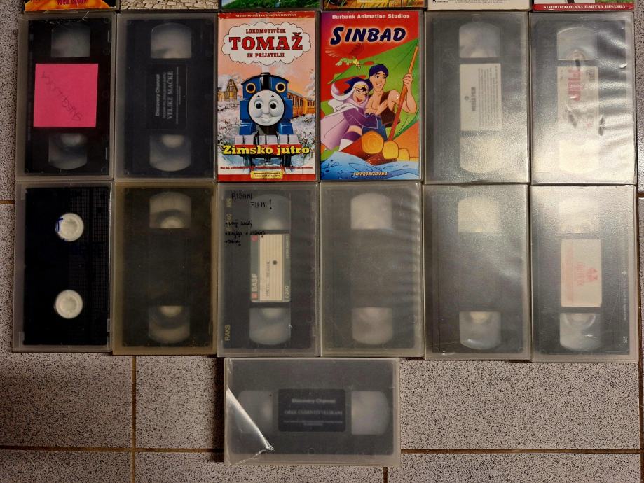 VHS filmi in risanke