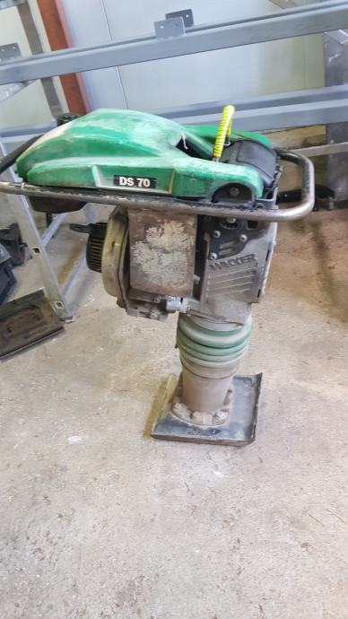 Žaba, vibro nabijalec, Odaja, Izposoja, Rent Wacker DS70 Disel
