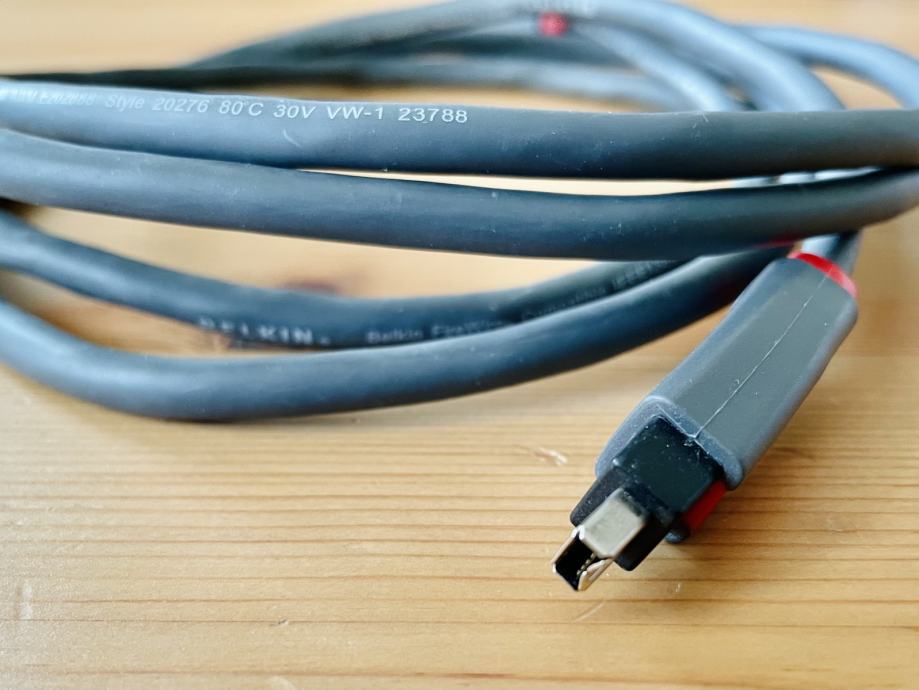 Firewire kabel Belkin (IEEE 1394)