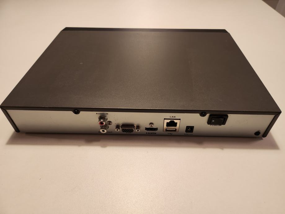 HIKVISION DS‐7608NI‐K1 NVR SNEMALNIK 8 kanalni IP snemalnik