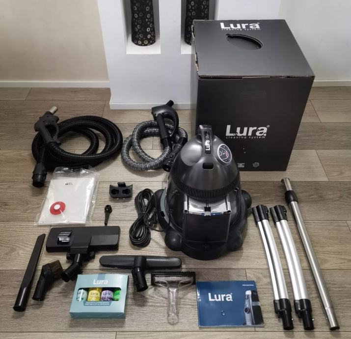 Lura Premium Vacuum Cleaner Vodni sesalnik