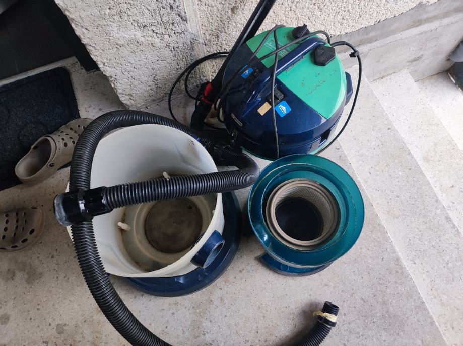 Sesalec Batagel Igea compact