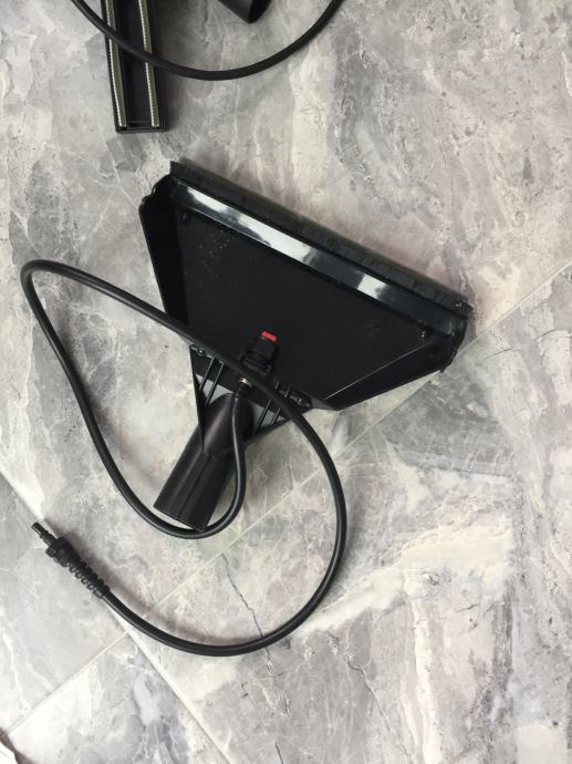 sesalec, vodni, globinski , Igea-Compact-1100 W,Batagel-Gisowatt