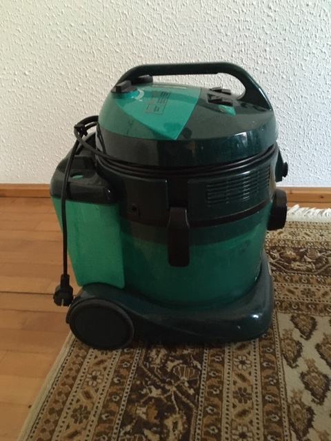 Vodni sesalnik IGEA Compact/practic Batagel