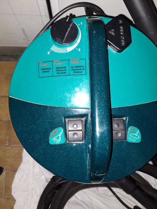 Vodni sesalnik IGEA compact