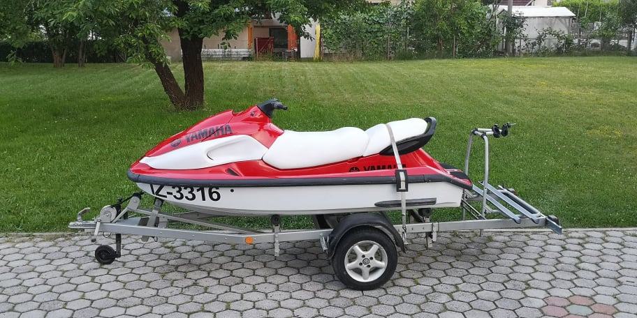Yamaha XL 700 Waverunner jet ski