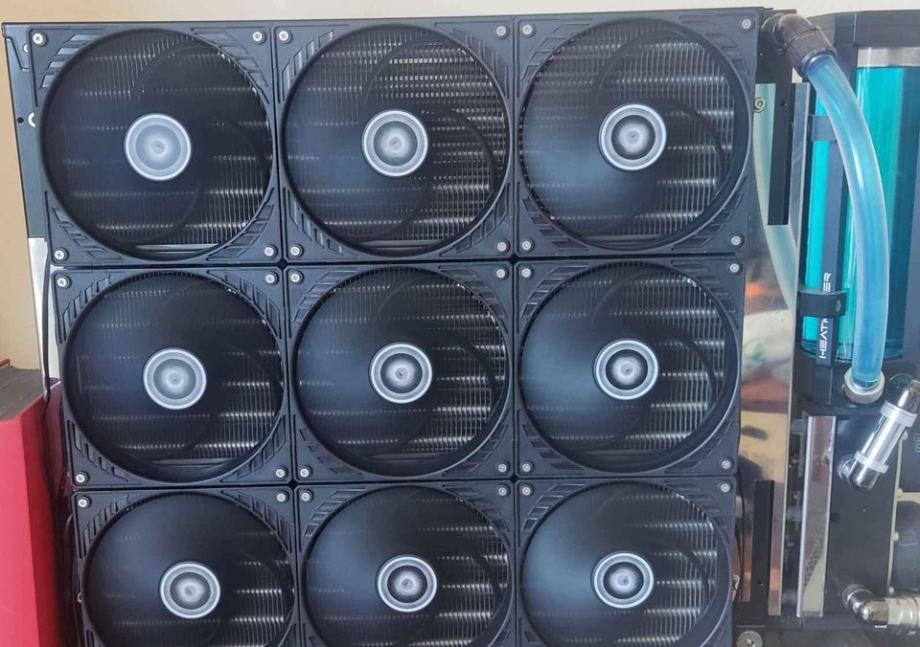 Zunanji radiator MO-RA3 420 LT