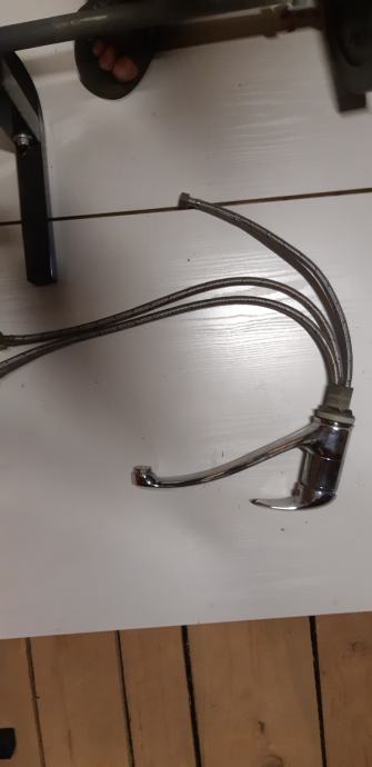 Enoročne pipe Armal za umivalnik, pomivalnoo korito