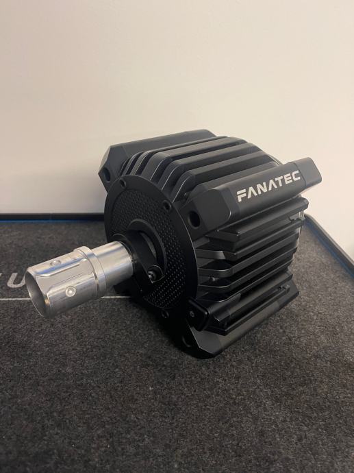 FANATEC DD Pro + boost kit