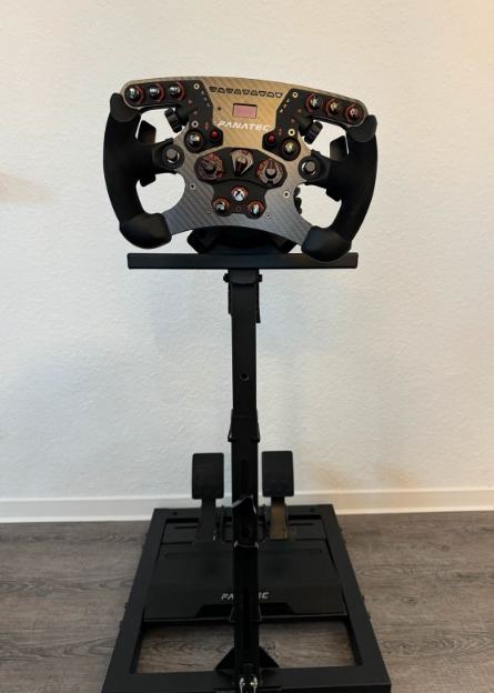 Fanatec PC/PS4/PS5 Gran Turismo DD Pro Radstand 8NM Set