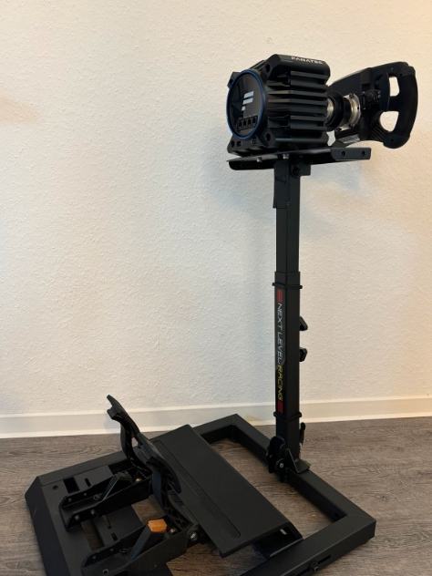 Fanatec PC/PS4/PS5 Gran Turismo DD Pro Radstand 8NM Set