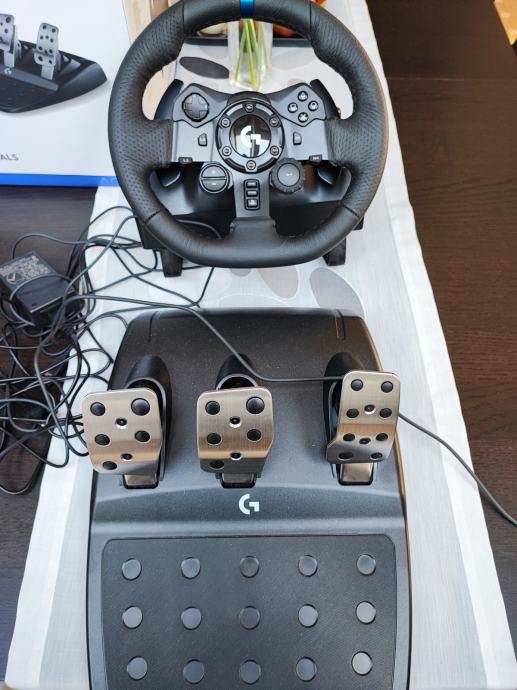 Logitech G923 (tudi za PC)+ shifter