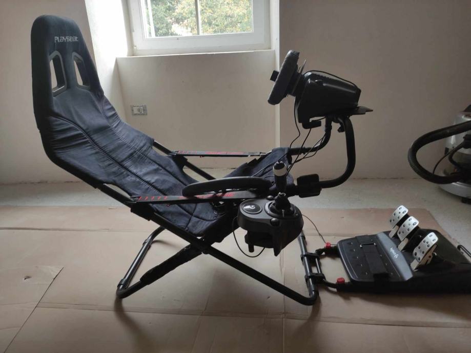 Playseat Challange in predelan Volan Logitech G29