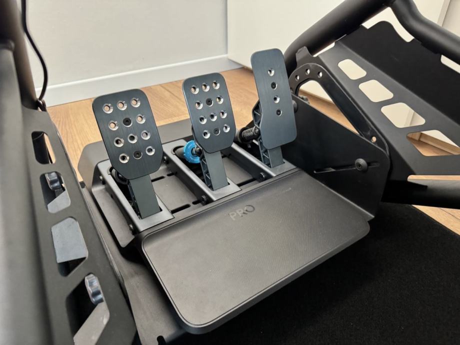Playseat Trophy + Logitech G PRO Racing komplet