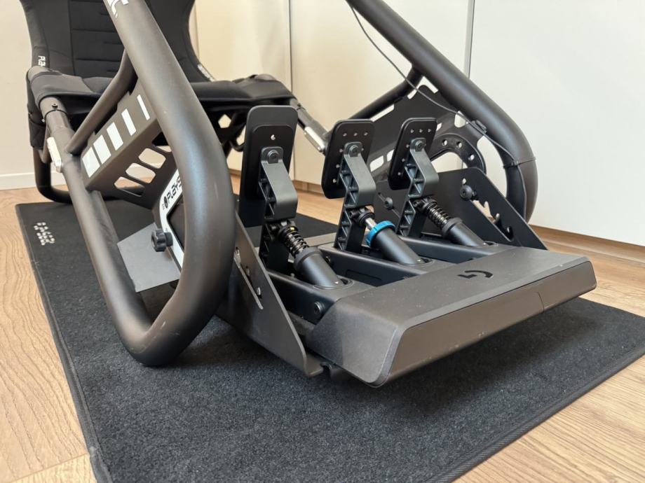 Playseat Trophy + Logitech G PRO Racing komplet
