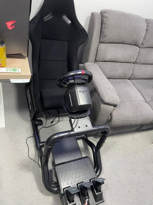 Racing simulator Thrustmaster T248