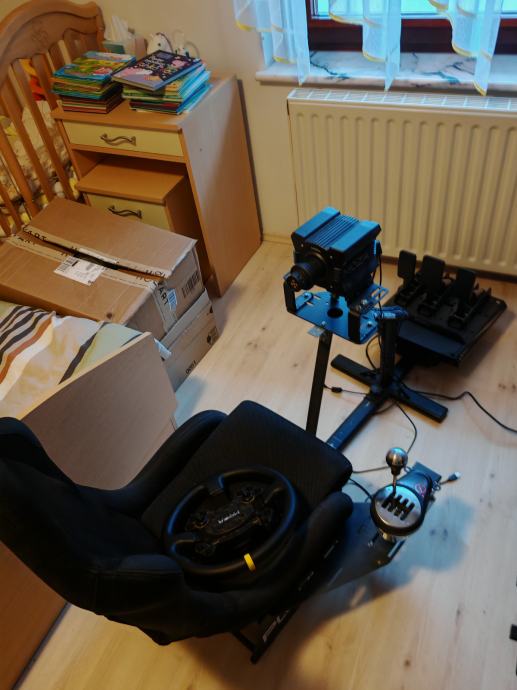 Sim racing komplet MOZA + Playseat